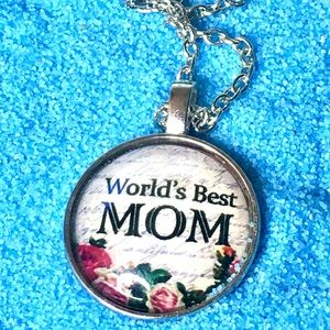 Jewelry | Worlds Best Mom Necklace | Poshmark